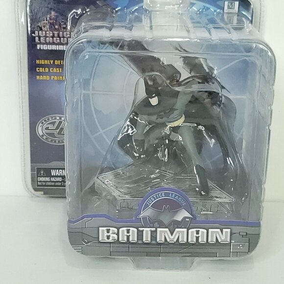 Monogram Masterworks | Toys | Justice League Figurines Batman Cold Cast ...